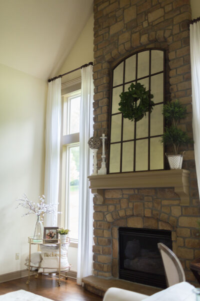 3 AWESOME Tips on How to Hang Curtain and Drapery Like a Designer ...