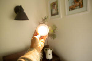 DIY Wall Sconce Lighting without Electricity or Power (Easy Hack)