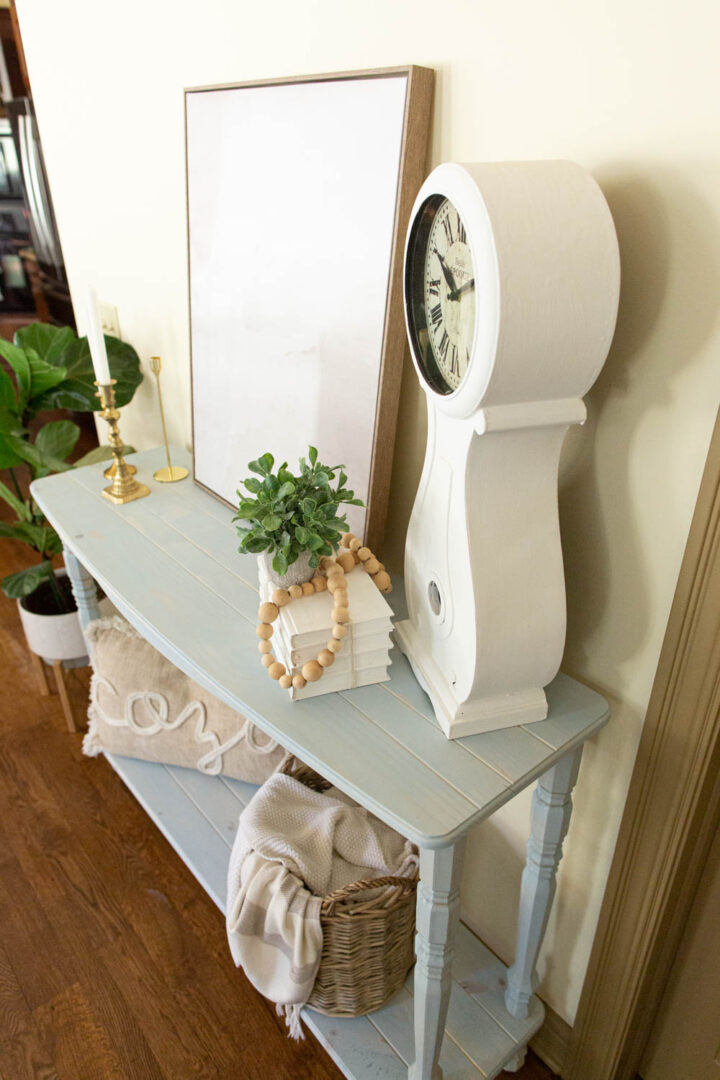 Simple DIY Sofa Table Tips & Tutorial (with No Table Saw Required)