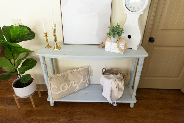 Simple DIY Sofa Table Tips & Tutorial (with No Table Saw Required)