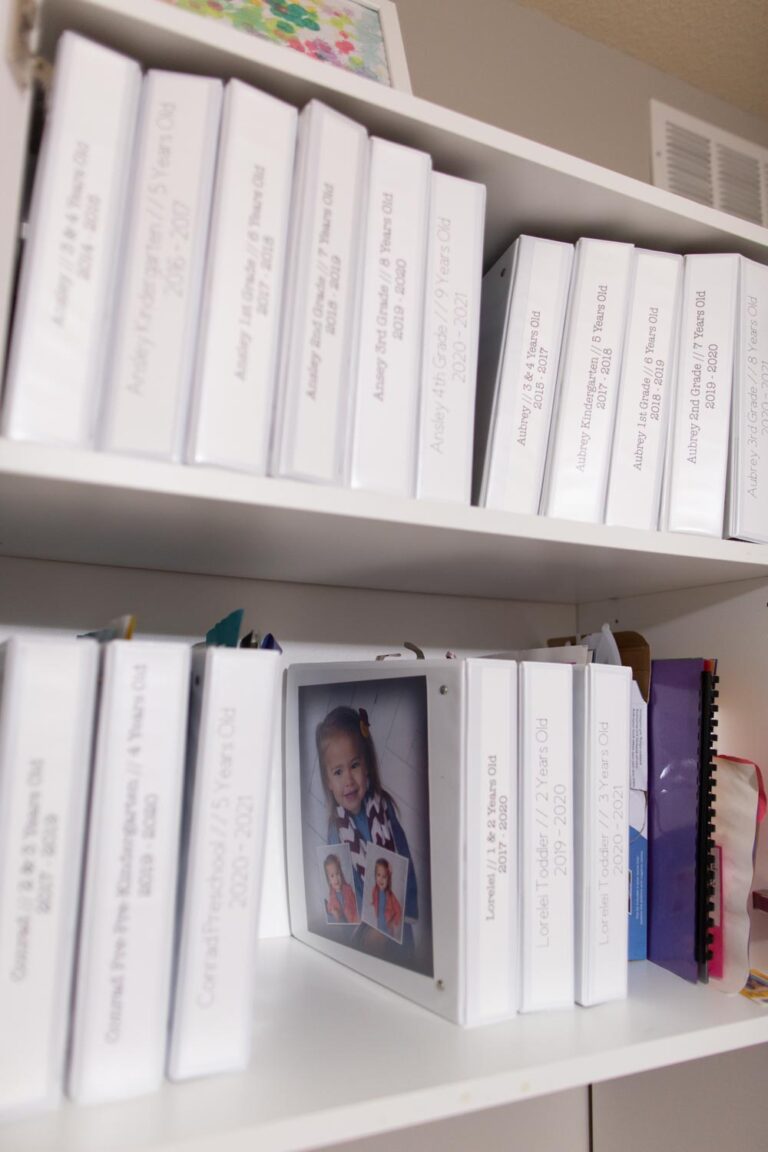 Simple Way to Organize Kid's School Work and Art Projects (Seriously Easy)