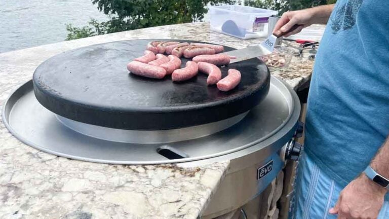 Grill Like a Pro: Honest Review of the Evo Affinity 30G Built-In Grill