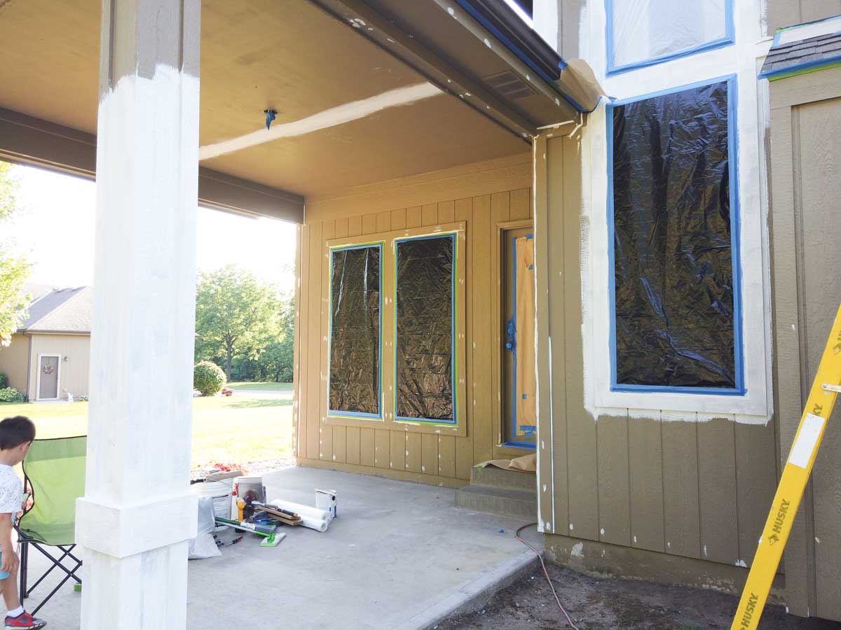 Best 10+ Tips to Spray Paint House Exterior (Save Time)